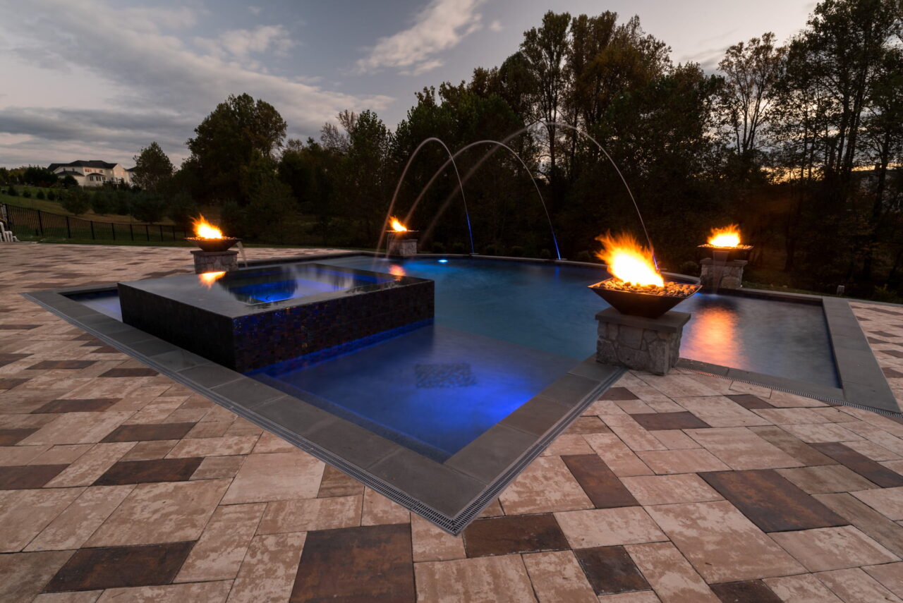 Accenting Pools with Real Stone Veneer | Natural Facing Blog